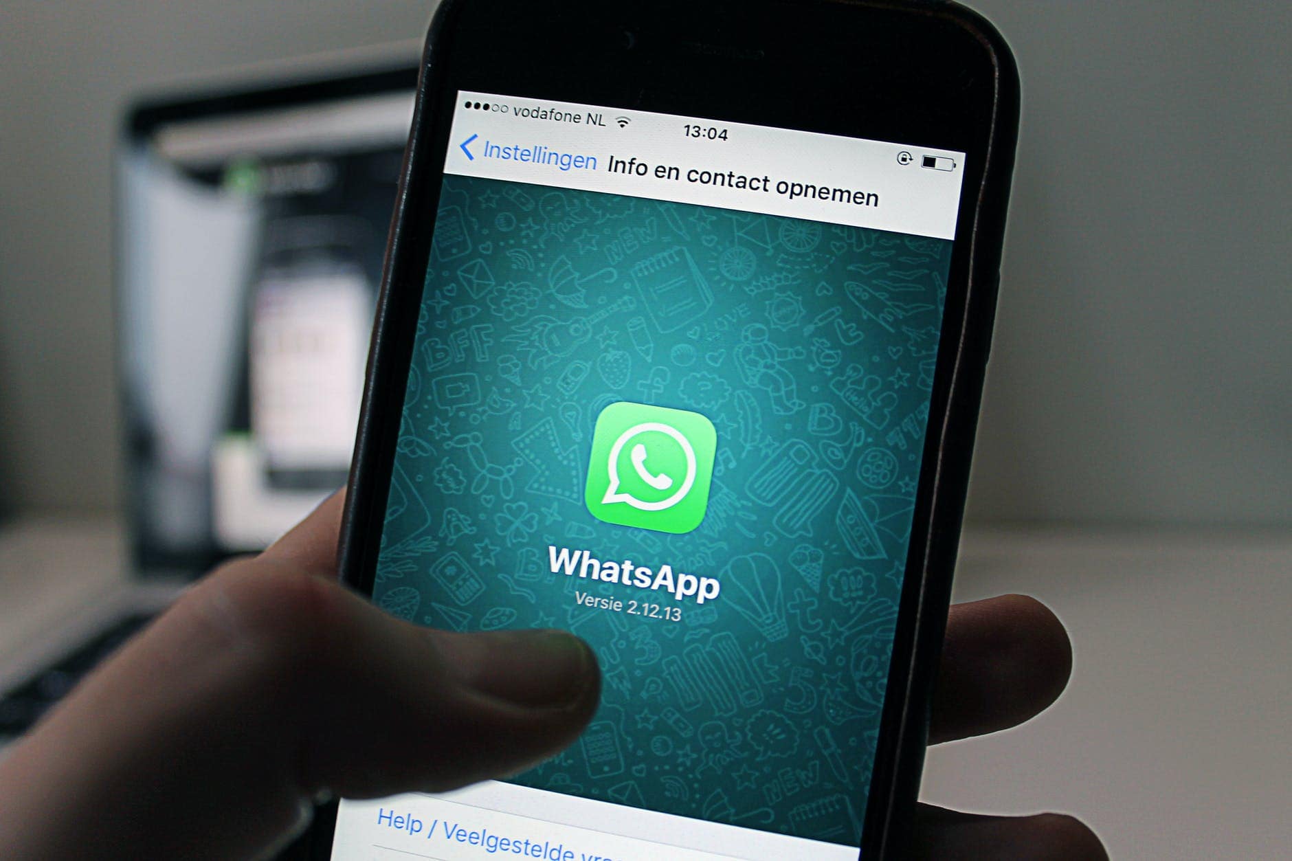 This Is How to Use WhatsApp to Get Blog Traffic: 12 Quick Ways [UPDATED]