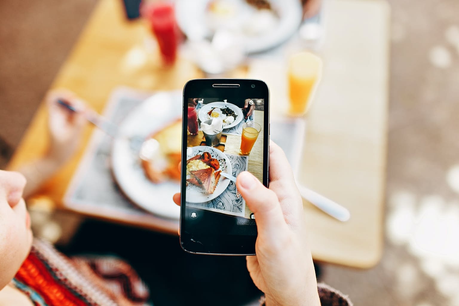 10 Best Smart Gadgets (That Bloggers Need in 2021)