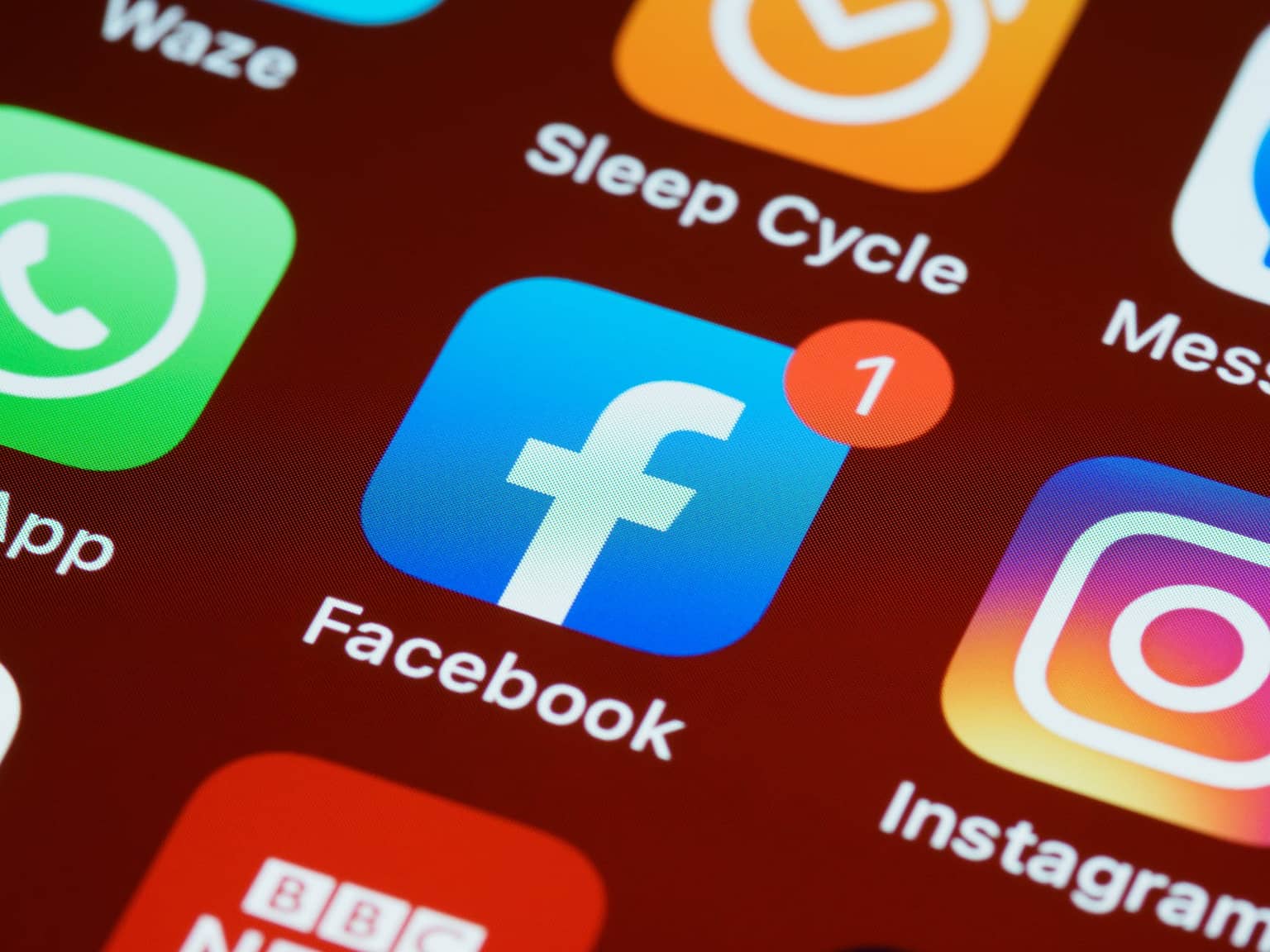 Senior Social Media The Best 8 Free Social Media Apps For Older Adults senior-social-media-the-best-8-free-social-media-apps-for-older-adults